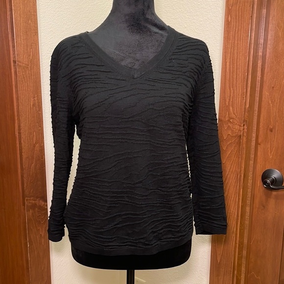 EP Pro | Sweaters | Ep Pro Black V Neck Long Sleeve Lightweight Black ...